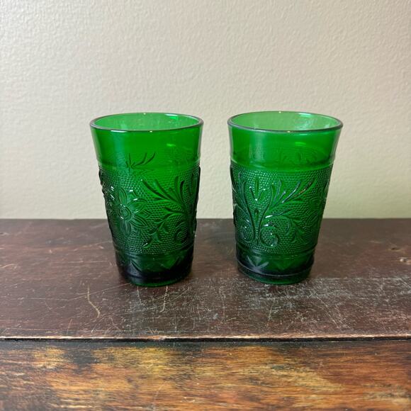 Anchor Hocking | Dining | Pair Of 2 Anchor Hocking Vintage 93s Green ...